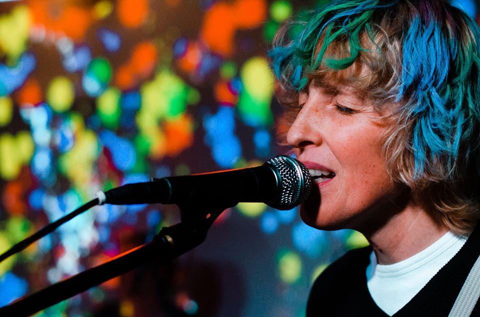 ANA BANANA ima novi singl - Mixeta